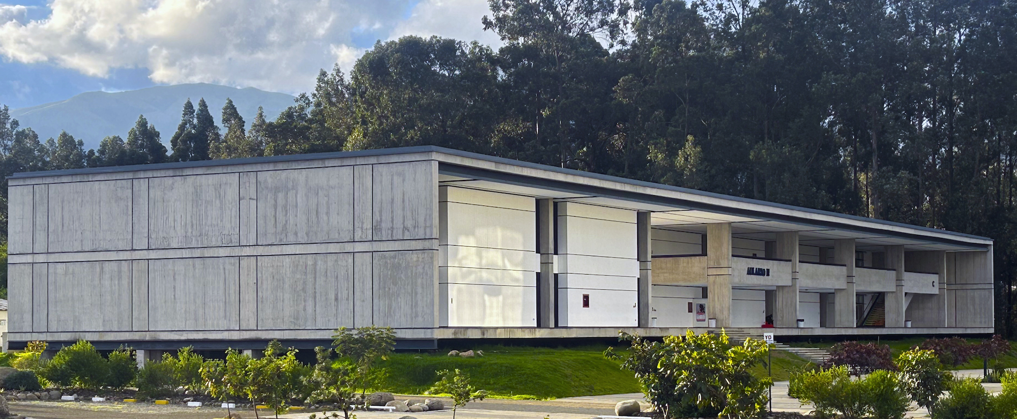 Facultades - UCUENCA