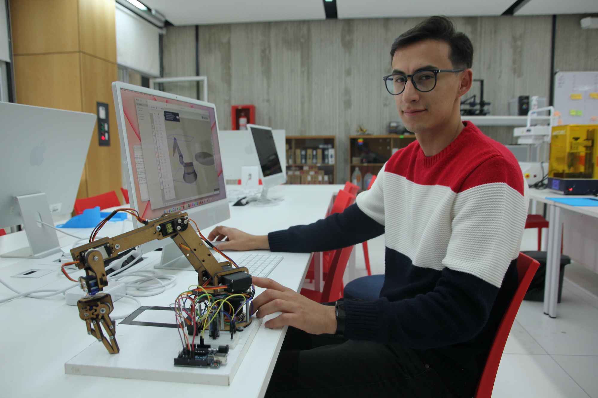 Ingeniería Industrial – UCUENCA