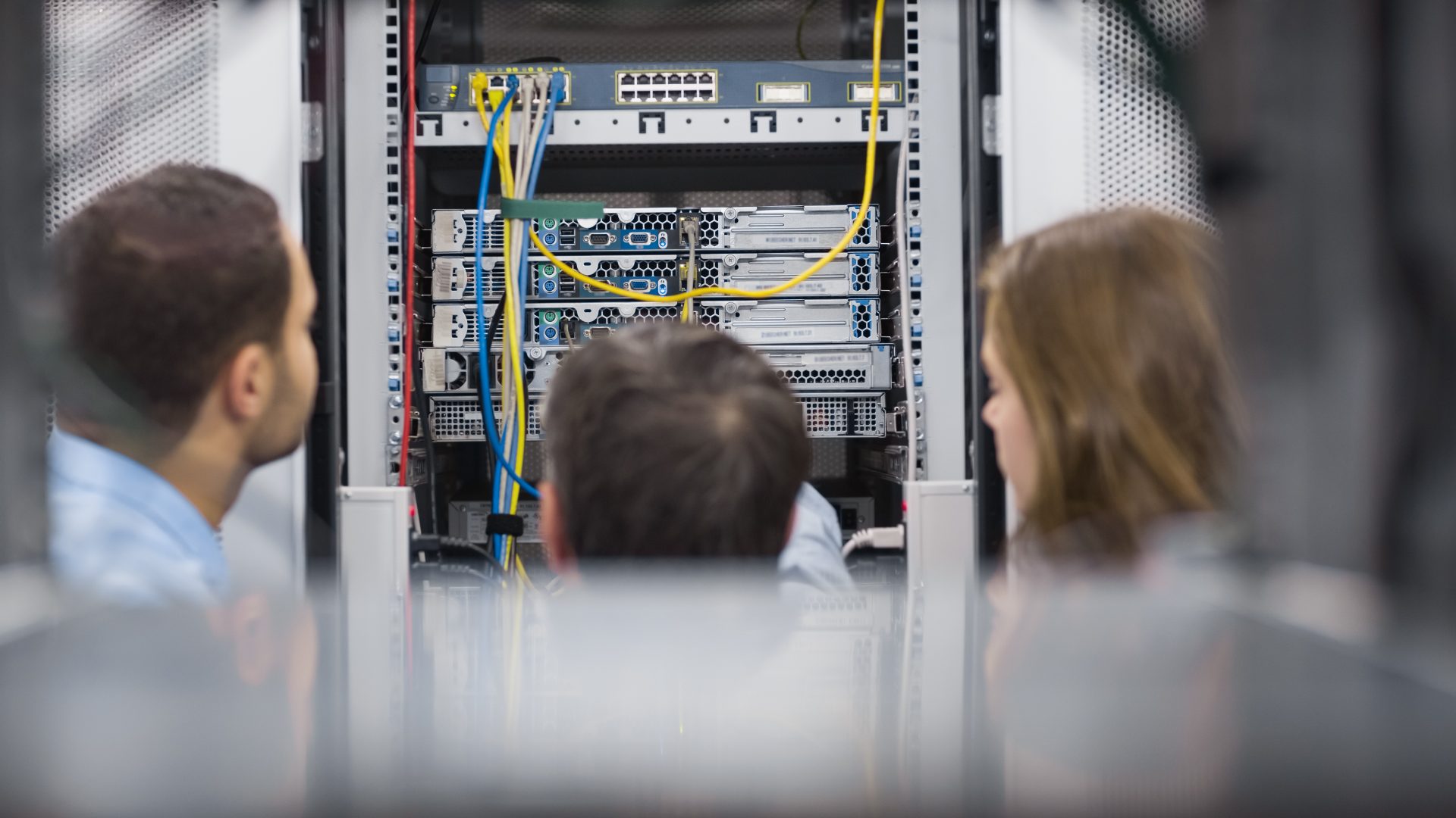 CCNA 1 Introducción a las Redes - UCUENCA